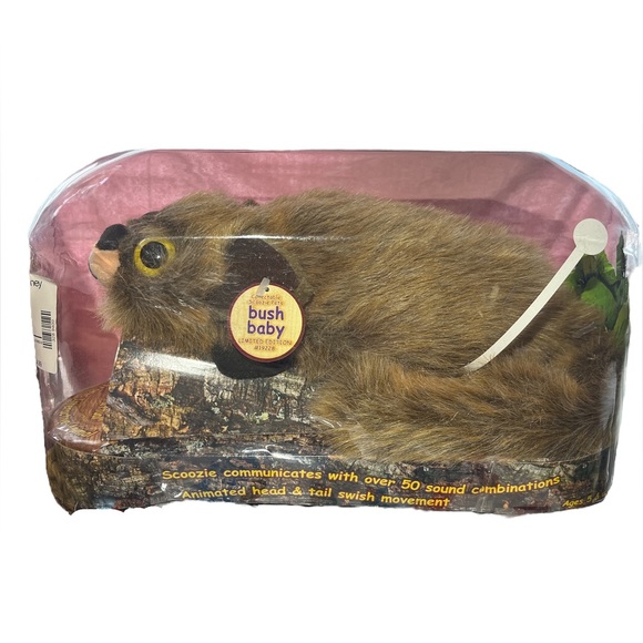 Scenario | Toys | Vintage Scoozie Interactive Original Pet Beaver Bush ...
